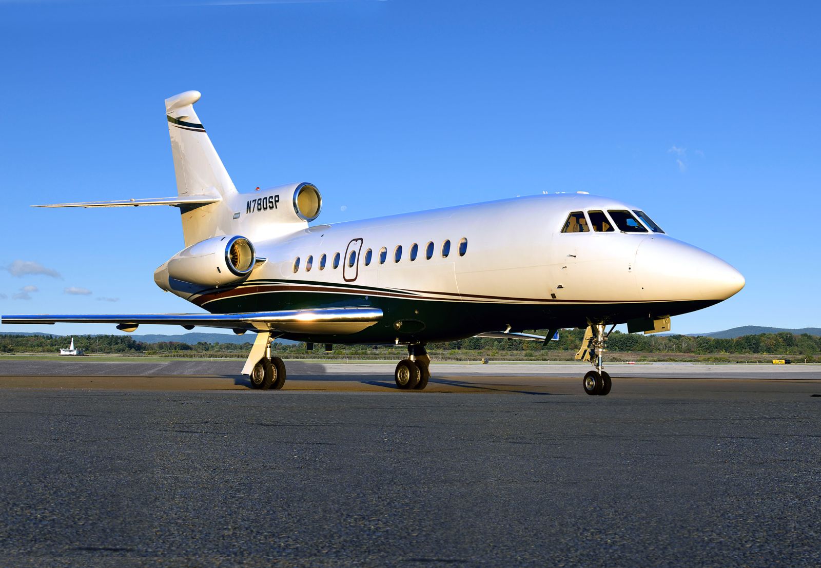 Dassault Falcon 900B for sale